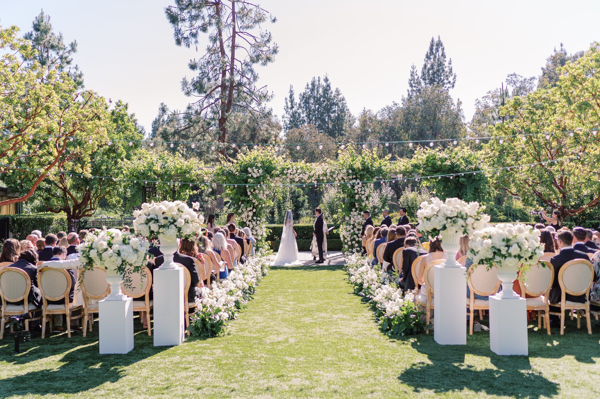 Venue Spotlight: Weddings at Rancho Bernardo Inn - sweetblossomweddings.com